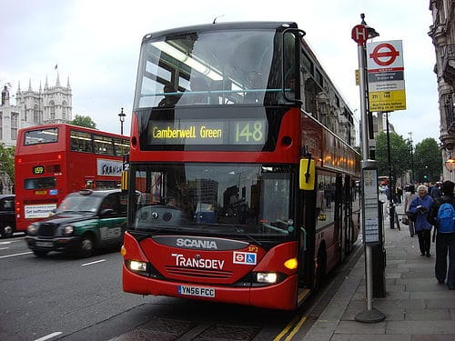 How to Use Buses in London | Passes and Fares Explained