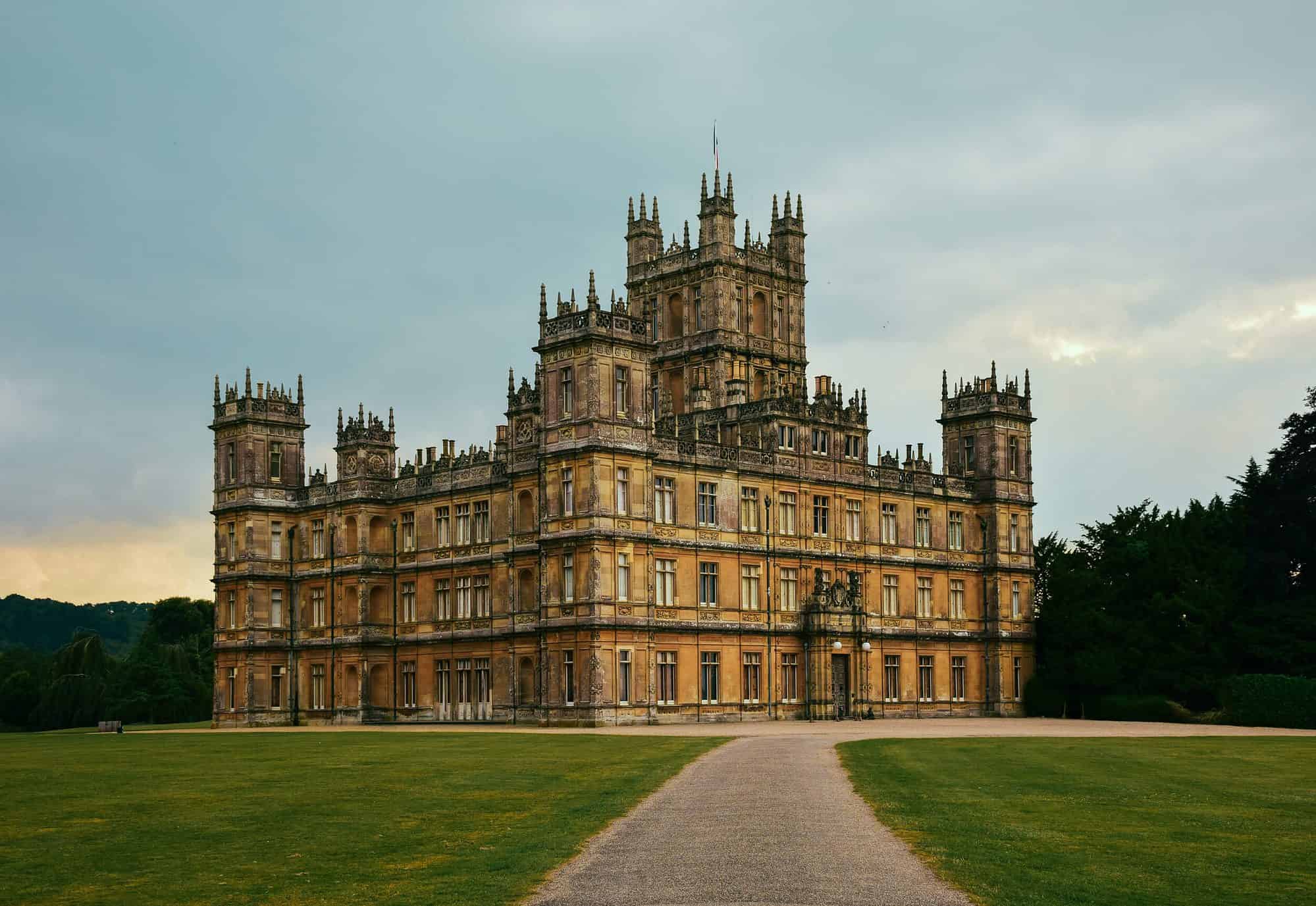 16 Wonderous Castles in London and Southern England