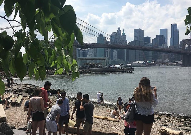 18 Best Things to Do in DUMBO Brooklyn (2025) — Views, Food & Hidden Gems