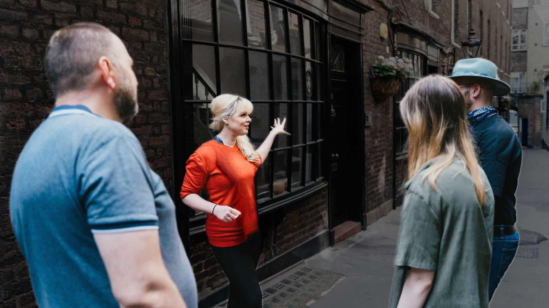 London's Ghosts & Gruesome Past Nighttime Tour